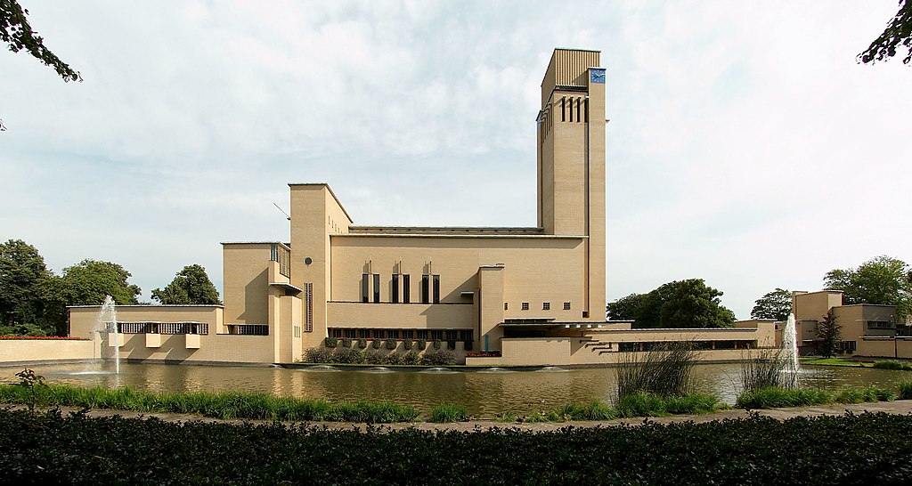 William Marinus Dudok - Architecture Adventures