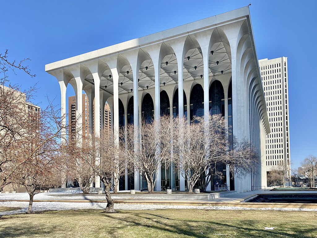 Minoru Yamasaki - Architecture Adventures